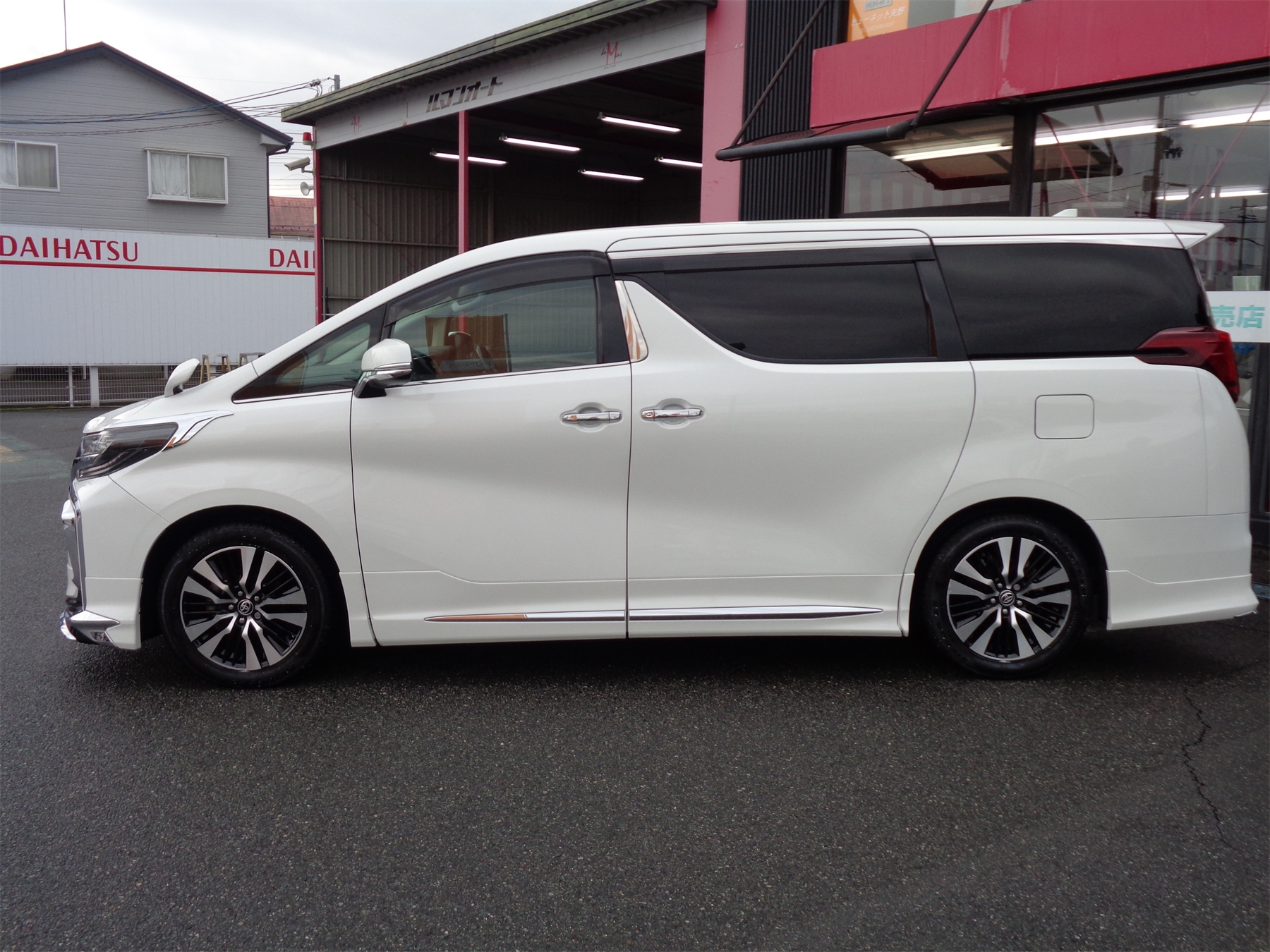 中古車情報 】トヨタ アルファード S Cﾊﾟｯｹｰｼﾞ -ヒューネット 001010010004107-